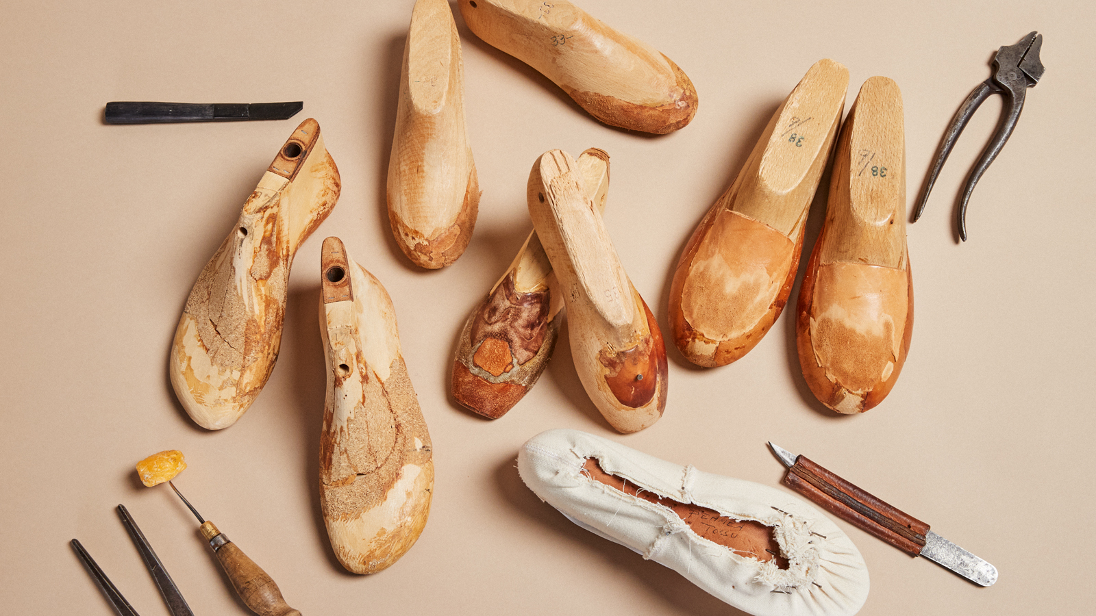 The story of pointe shoes - The Finnish National Opera and Ballet