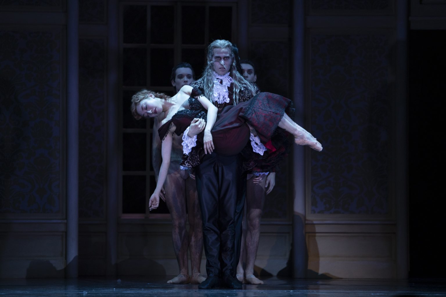 Dracula - Ooppera – Baletti