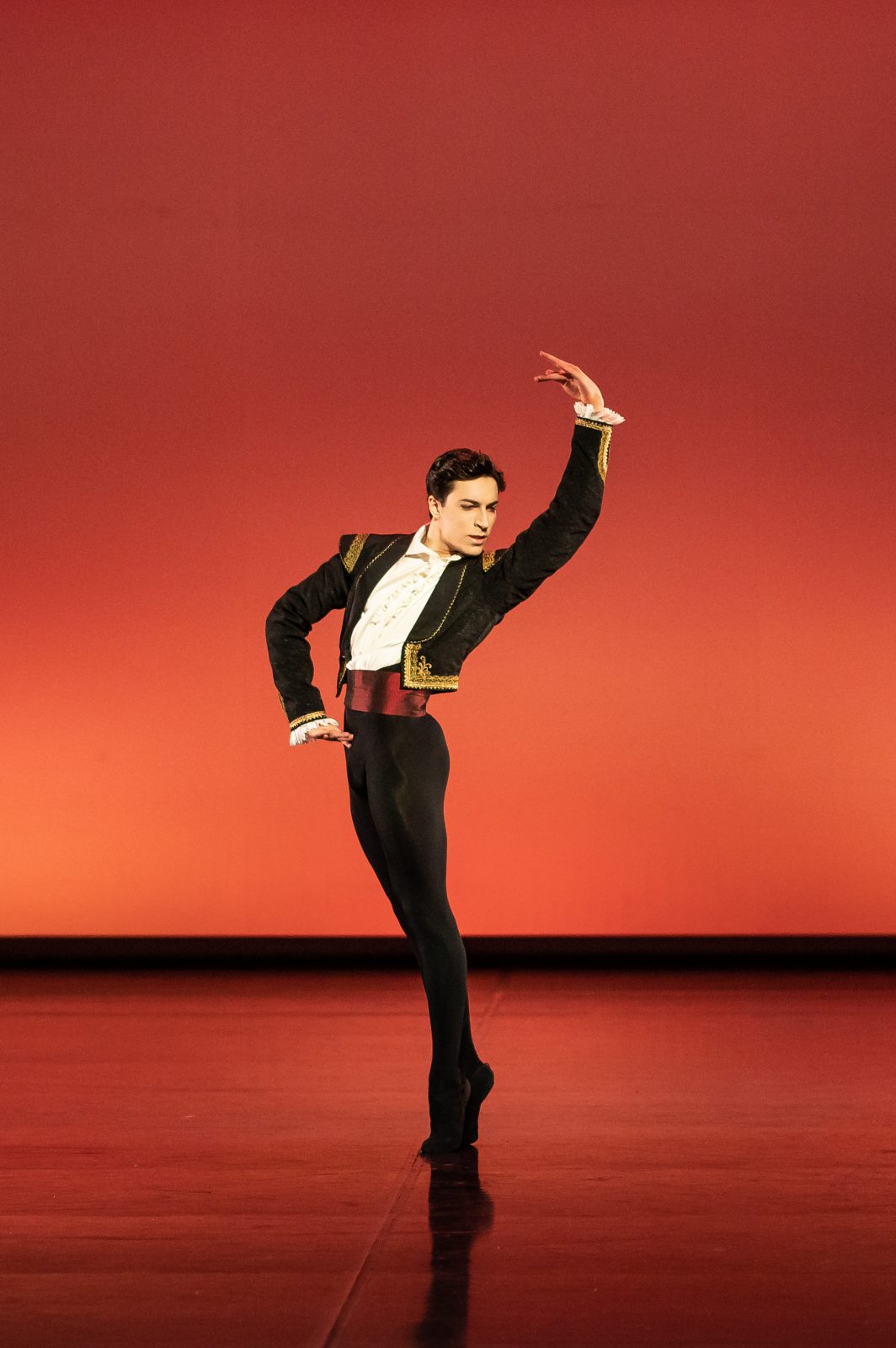 Glow - The Finnish National Opera and Ballet