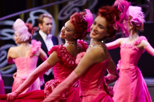 Iloinen leski - Kansallisooppera ja -baletti