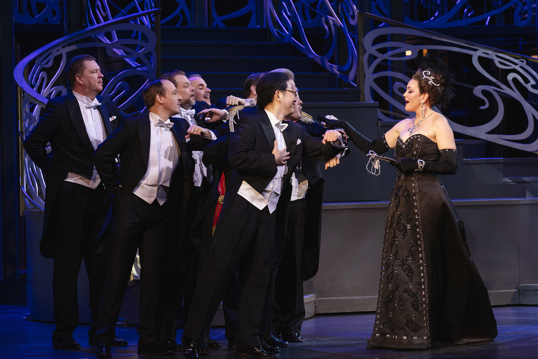 Iloinen leski - Kansallisooppera ja -baletti